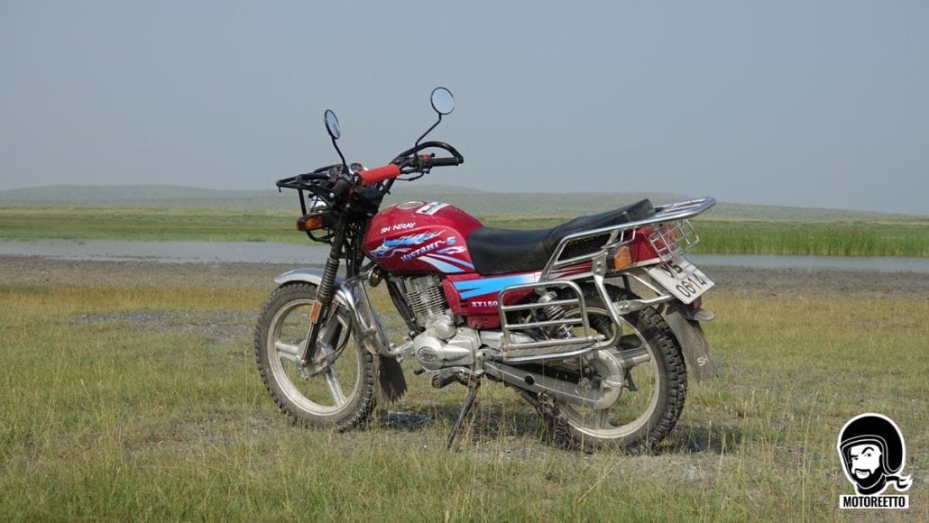My bike in Mongolia: Shineray XY150 Mustang - Motoreetto