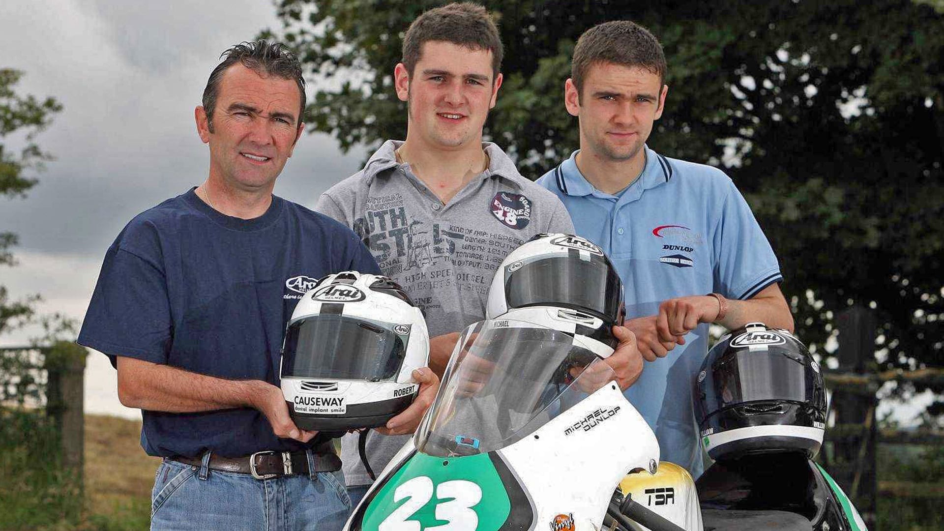 Nel nome del padre - La storia di Robert Dunlop e dei figli Micheal e ...